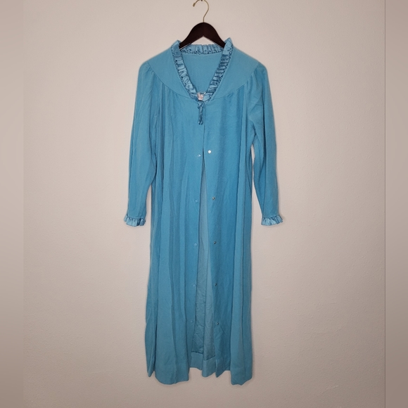 Vintage | Intimates & Sleepwear | Vintage Housecoat | Poshmark